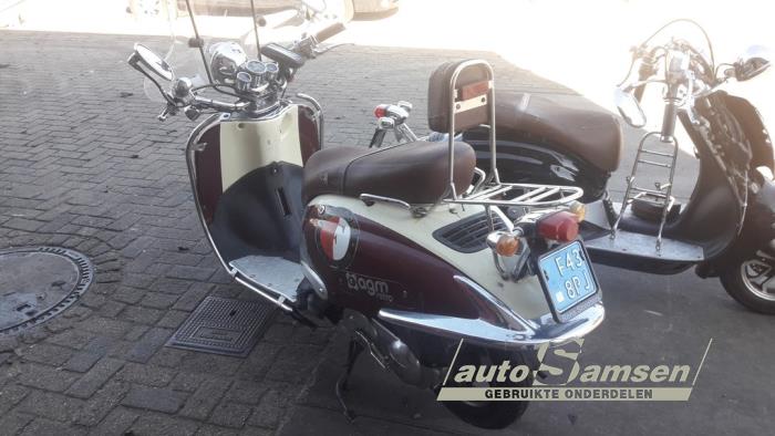 AGM Retro Scooter (Sloopvoertuig, 2013, Graniet) Auto Samsen B.V.