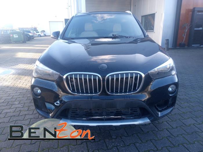 BMW X1 sDrive 28i 2.0 16V Twin Power Turbo Sloopvoertuig (2017, Zwart)