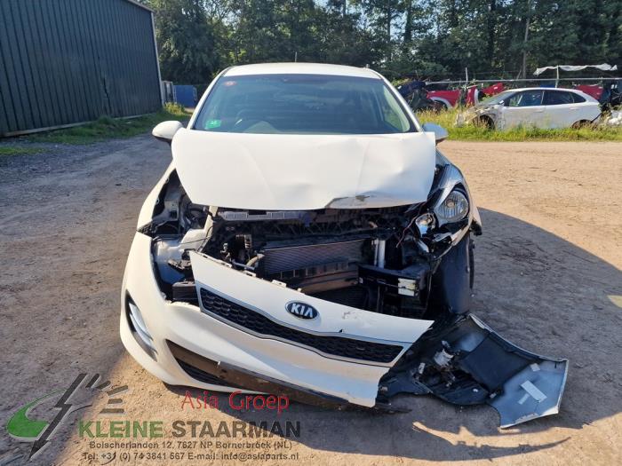 Kia Rio III 1.2 CVVT 16V Sloopvoertuig (2016, Wit)