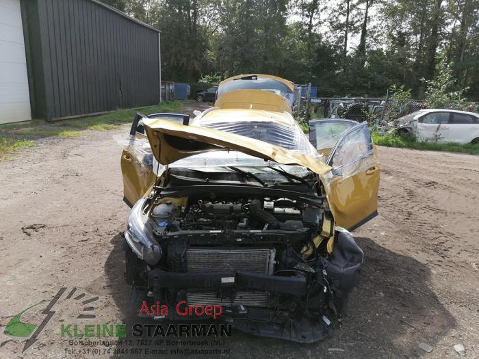 Kia Xceed 1.6 CRDi 16V 136 Eco-Dynamics+ Sloopvoertuig (2021, Geel)