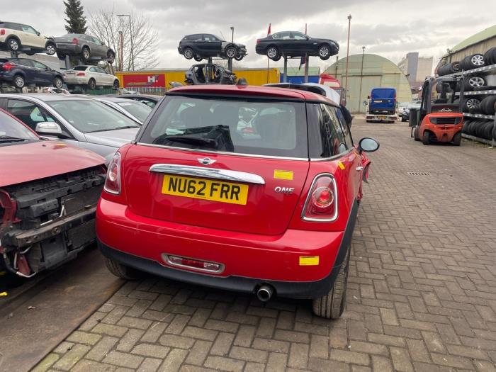 Mini Mini 1.6 16V One Sloopvoertuig (2012, Rood)