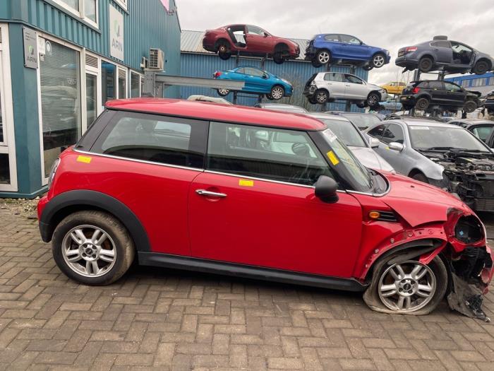 Mini Mini 1.6 16V One Sloopvoertuig (2012, Rood)