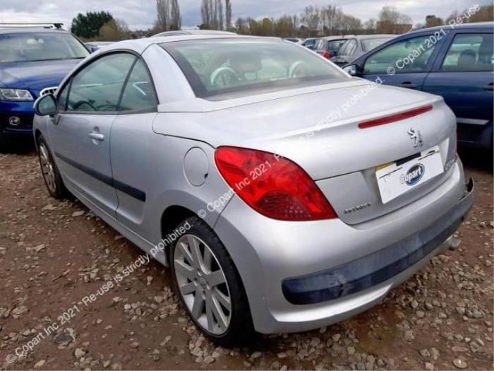 Peugeot 207 CC 1.6 16V Sloopvoertuig (2008, Zilvergrijs, Transparant ...