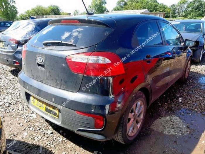 Kia Rio III 1.2 CVVT 16V Sloopvoertuig (2015, Zwart)