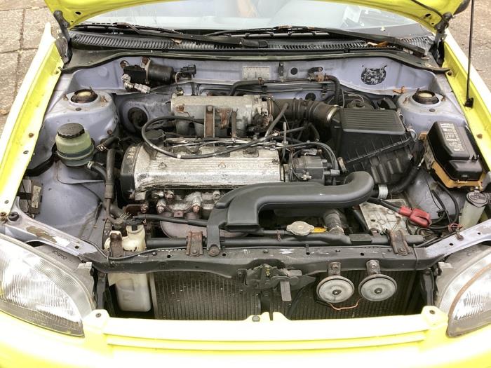 Toyota Starlet 1.3,XLi,GLi 16V Sloopvoertuig (1996, Geel)