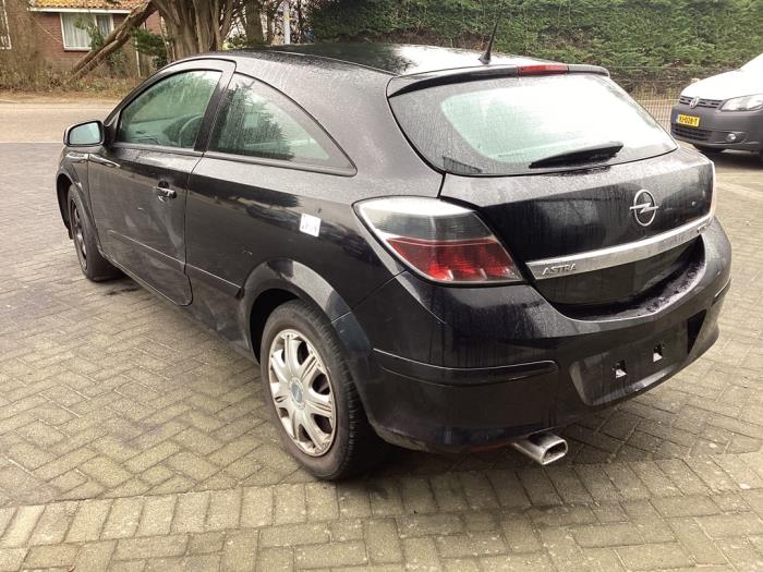 Opel Astra H GTC 1.6 16V Twinport Sloopvoertuig (2007, Zwart)