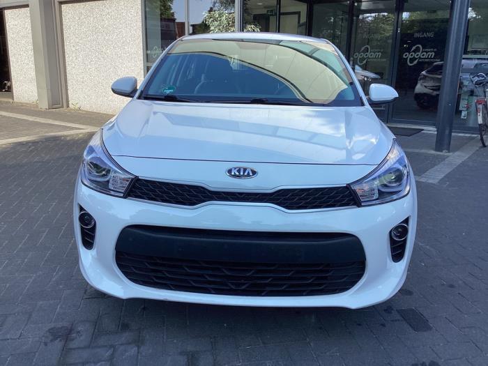 Kia Rio IV 1.0i T-GDi 100 12V Sloopvoertuig (2018, Wit)