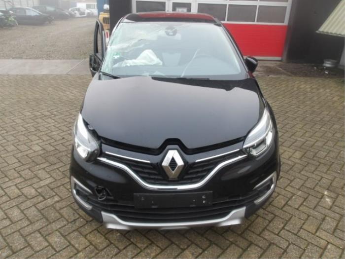 Renault Captur 1.2 TCE 16V EDC Sloopvoertuig (2018, Zwart)