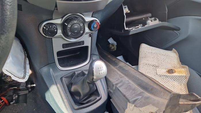 Ford Fiesta 6 1.25 16V Sloopvoertuig (2009, Zwart) Binckhorst BV