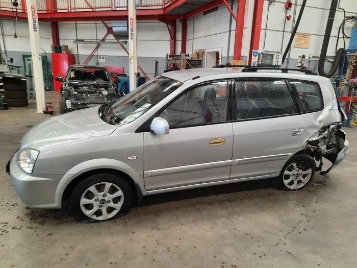 Kia Carens II 2.0 CRDI 16V Sloopvoertuig (2005, Grijs)