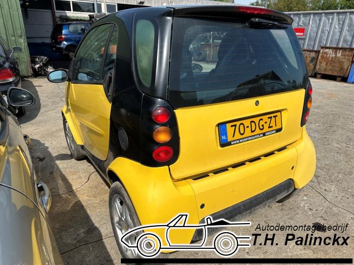 Smart City-Coupé 0.6 Turbo i.c. Smart&Pulse Sloopvoertuig (1999, Geel)