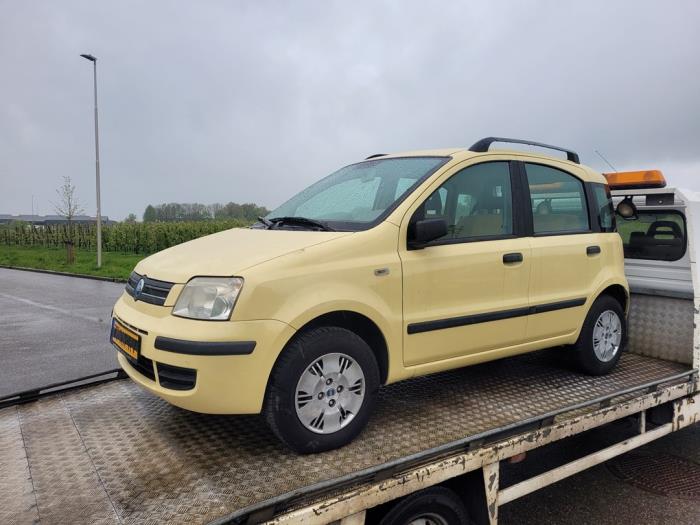 Fiat Panda 1.2 Fire Sloopvoertuig (2005, Geel) Jansen van Beek