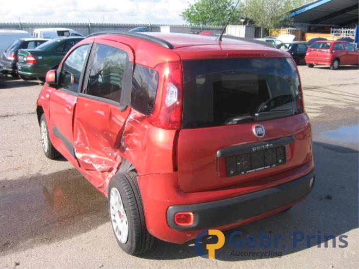 Fiat Panda (312) 0.9 TwinAir Turbo 85 (sloop, bouwjaar 2013, kleur Rood ...