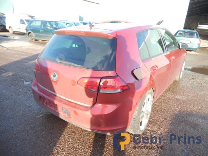 Volkswagen Golf VII (AUA) 1.6 TDI 16V (sloop, bouwjaar 2012, kleur Rood ...