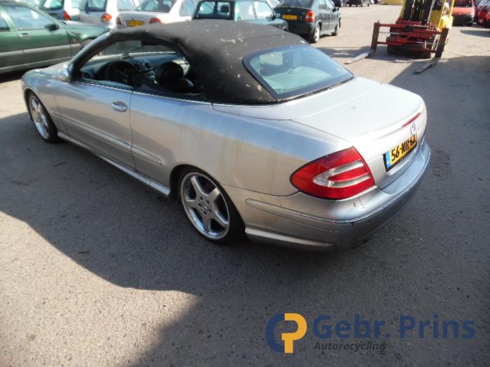 Mercedes CLK (R209) 3.2 320 V6 18V (sloop, bouwjaar 2003, kleur Grijs ...