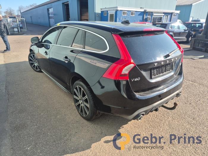 Volvo V60 I 2.4 D6 20V AWD Twin Engine Plug-in Hybrid Sloopvoertuig ...