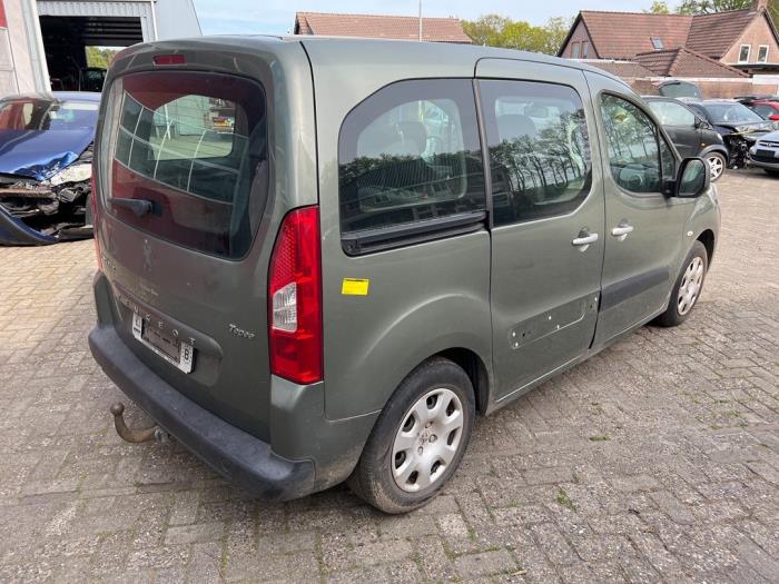 Peugeot Partner Tepee 1.6 HDI 90 16V Phase 1 Sloopvoertuig (2010, Groen)