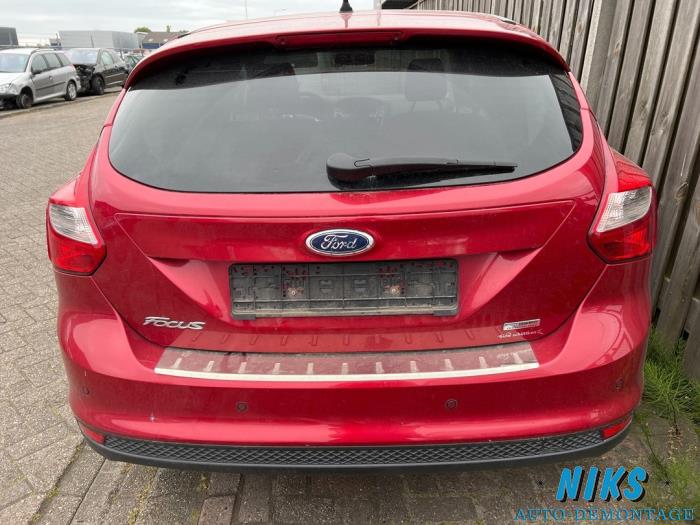 Ford Focus 3 1.0 Ti-VCT EcoBoost 12V 125 Sloopvoertuig (2012, Rood)