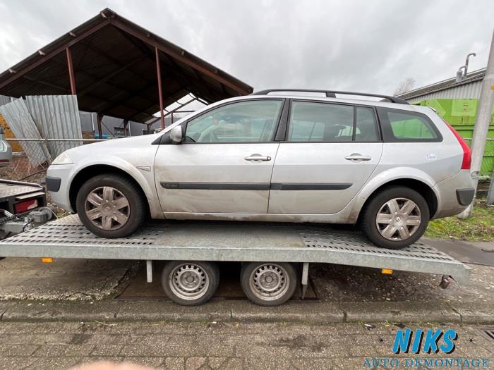 Renault Megane II Grandtour 1.6 16V Sloopvoertuig (2005, Grijs)