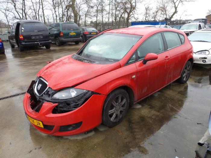 Seat Leon 1.6 Sloopvoertuig (2006, Rood)