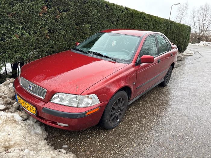 Volvo S40 1.8 16V Sloopvoertuig (2000, Rood)