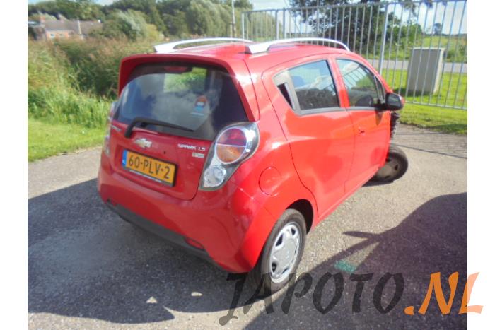Daewoo / Chevrolet Spark 1.0 16V Bifuel (sloop, bouwjaar 2011, kleur ...