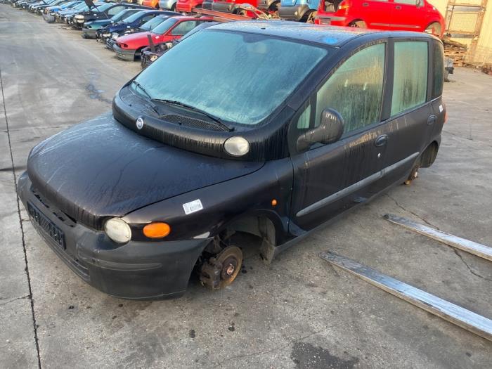 Fiat Multipla 1.6 16V 100 SX,ELX Sloopvoertuig (2003, Zwart)