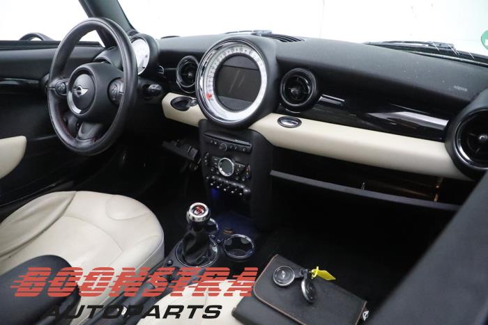 Mini Mini 1.6 16V Cooper S Sloopvoertuig (2012, Metallic, Oranje)