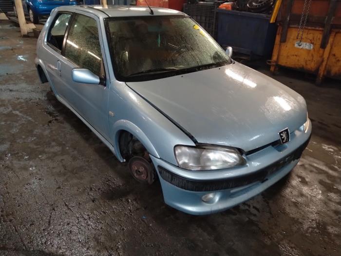 Peugeot 106 II 1.4 XN,XR,XT Sloopvoertuig (2001, Grijs)