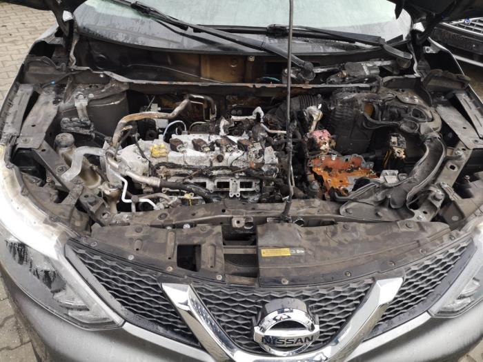 Nissan Qashqai 1.2 DIG-T 16V Sloopvoertuig (2016, Grijs)