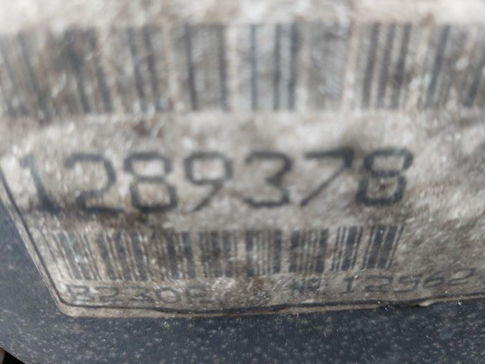 Volvo 740 Estate 2.3i Sloopvoertuig (1989, Wit)