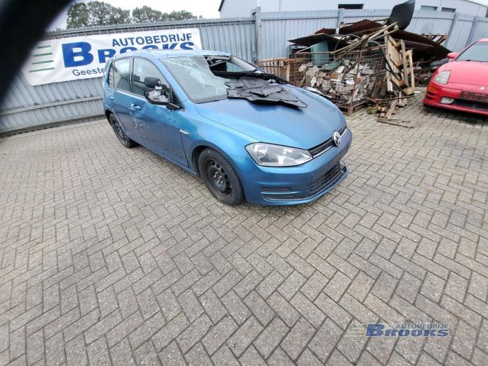Volkswagen Golf VII 1.6 TDI BlueMotion 16V Sloopvoertuig (2013, Blauw)
