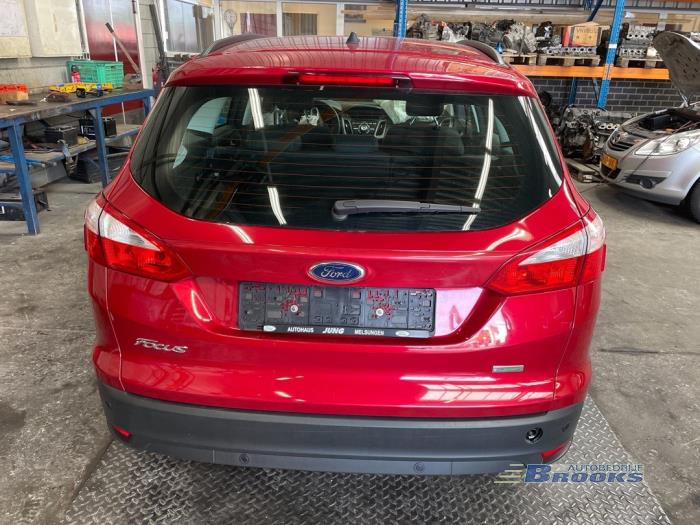 Ford Focus 3 Wagon 1.0 Ti-VCT EcoBoost 12V 125 Sloopvoertuig (2014 ...