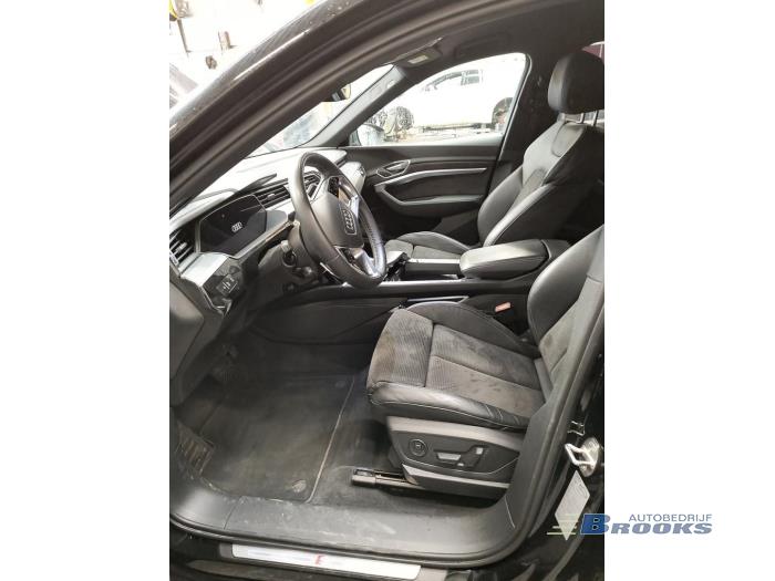 Audi E-Tron 55 Sloopvoertuig (2020, Zwart) Autobedrijf Brooks