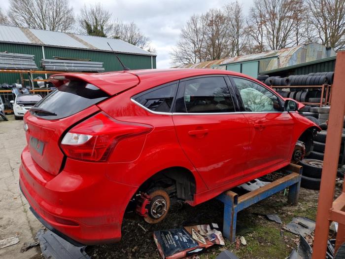 Ford Focus 3 2.0 TDCi 16V 140 Sloopvoertuig (2013, Rood)