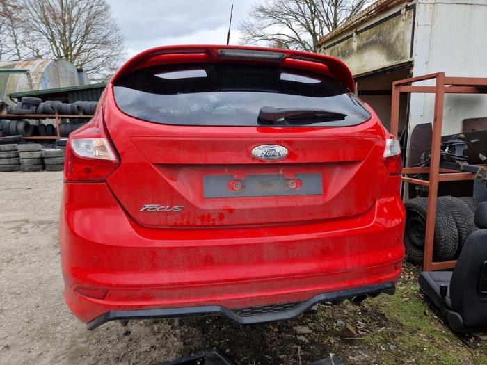 Ford Focus 3 2.0 TDCi 16V 140 Sloopvoertuig (2013, Rood)