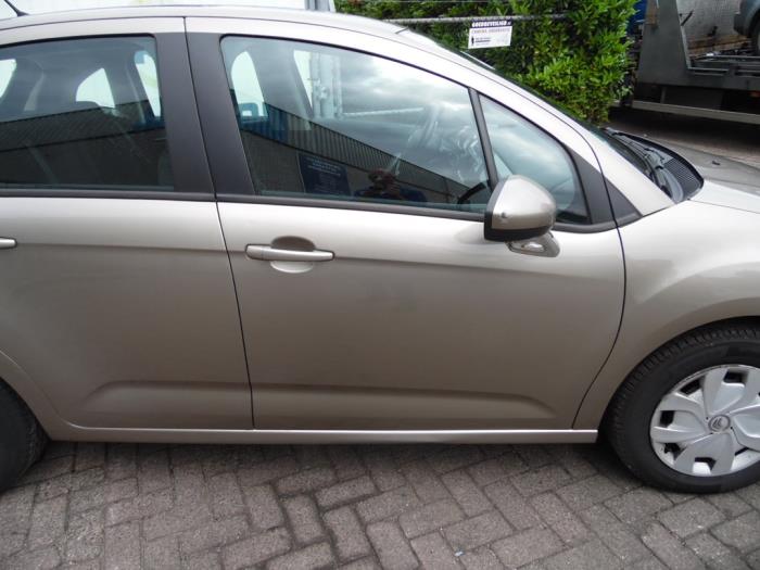 Citroen C3 1.6 HDi 92 Sloopvoertuig (2011, Beige)