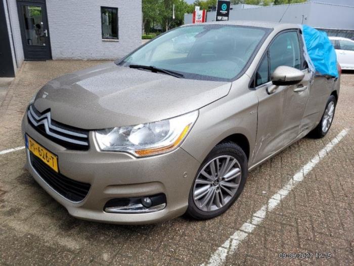 Citroen C4 Berline 1.6 16V VTi Sloopvoertuig (2011, Bruin)