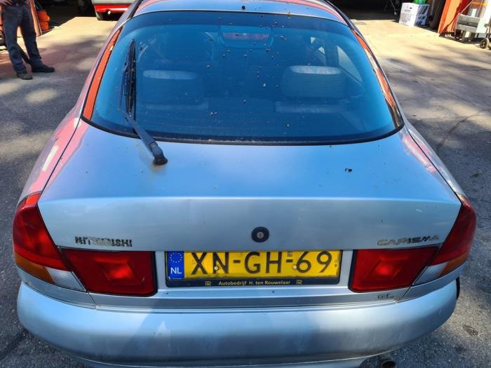Mitsubishi Carisma 1.6i 16V Sloopvoertuig (1998, Grijs)