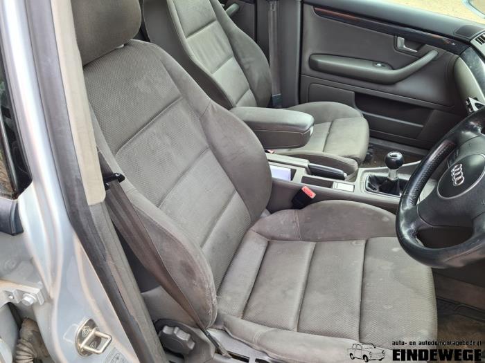 Audi A4 Avant 1.9 TDI PDE 130 Sloopvoertuig (2002, Zilver)