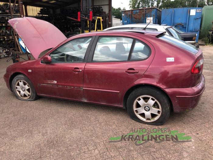 Seat Leon 1.9 TDI 110 Sloopvoertuig (2001, Rood)
