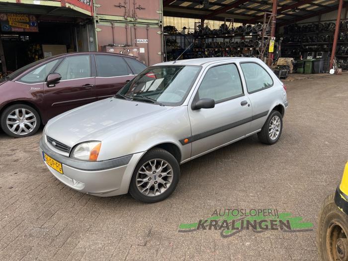 Ford Fiesta IV/V 1.3i Sloopvoertuig (1999, Grijs)