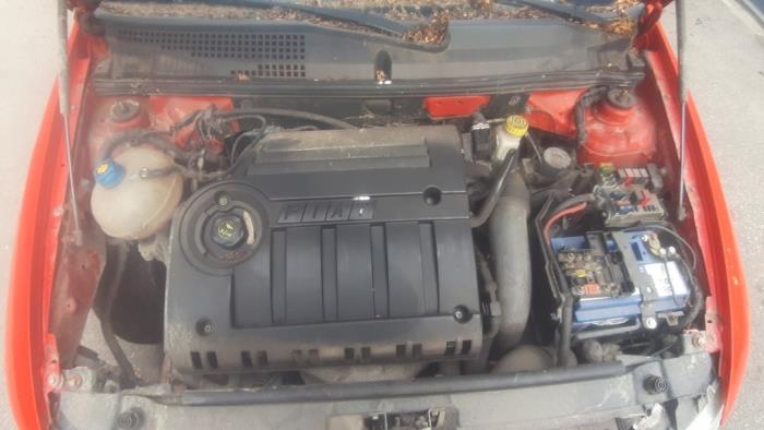 Fiat Stilo 2.4 20V Abarth 3-Drs. Sloopvoertuig (2004, Blauw)