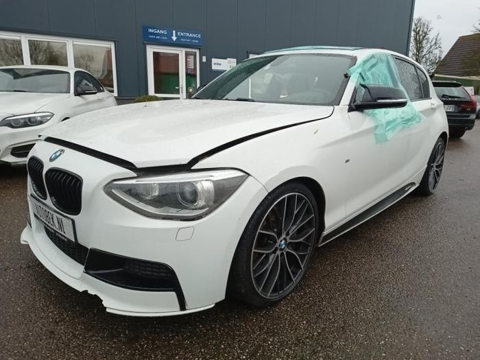 BMW 1 serie 118i 1.6 16V Sloopvoertuig (2014, Wit) Auto Bek