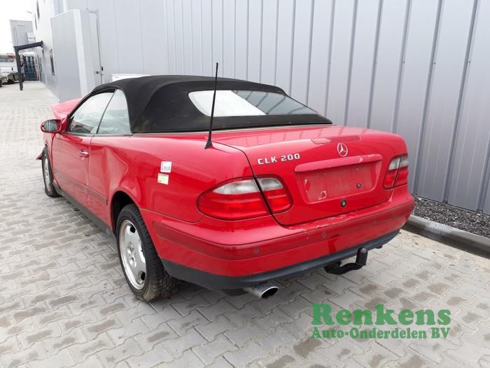 Mercedes CLK 2.0 200 16V Sloopvoertuig (1999, Rood)