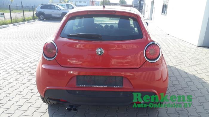 Alfa Romeo MiTo 1.4 TB 16V Sloopvoertuig (2008, Rood)