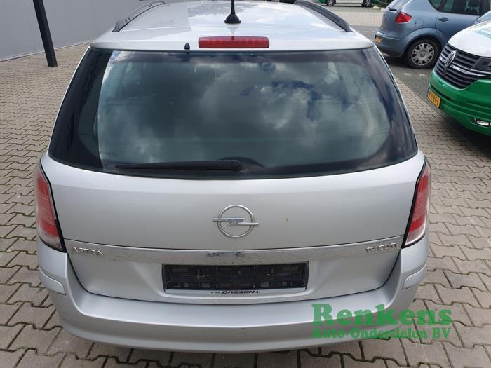 Opel Astra H SW 1.9 CDTi 100 Sloopvoertuig (2006, Zilver)
