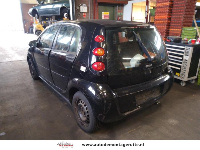 Smart Forfour (454) 1.1 12V (sloop, bouwjaar 2005, kleur Zwart ...
