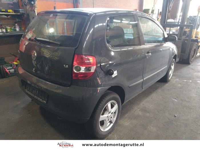 Volkswagen Fox 1.4 16V Sloopvoertuig (2005, Grijs)