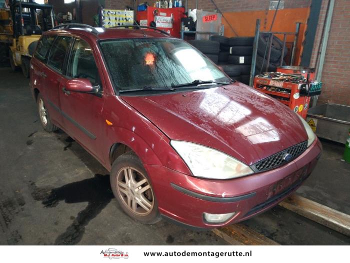 Ford Focus I Wagon 2.0 16V Sloopvoertuig (2003, Rood)